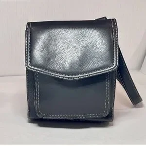 Fossil | Bags | Fossil Black Pebbled Leather Crossbody Bag | Poshmark